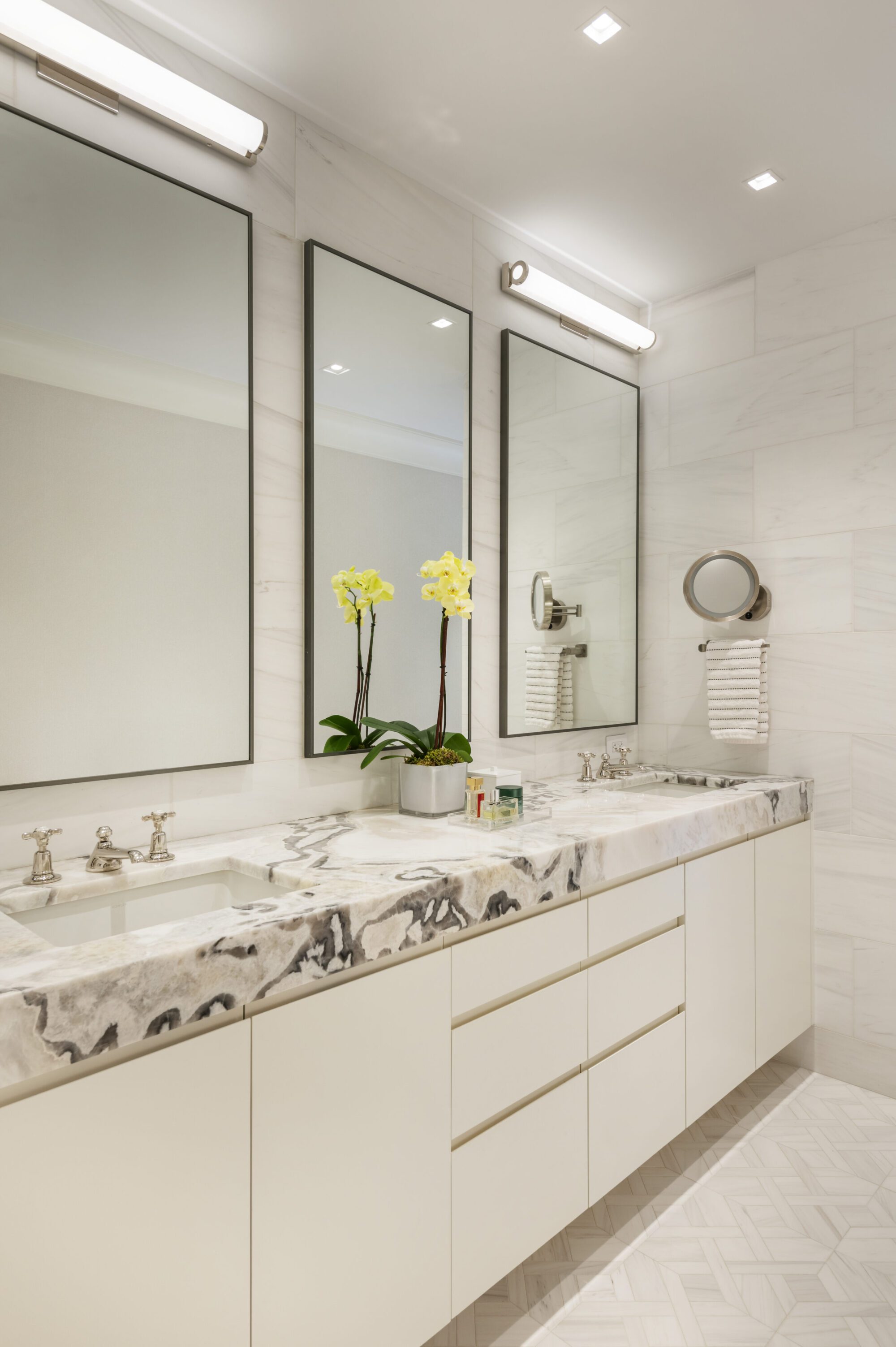 House on the Square • RUHL | JAHNES